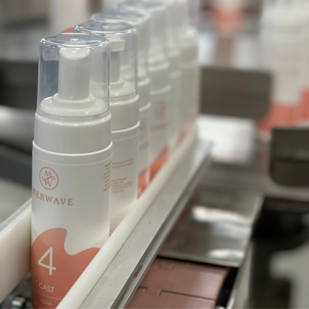 Cast Foam for Wavy Hair | Long Lasting Hold | Merwave